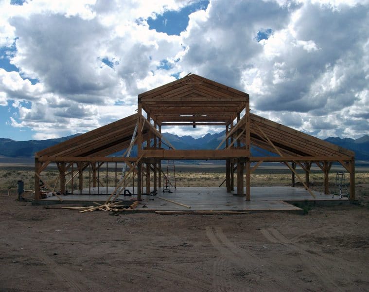 How To Choose Your Barn Roof Type - Barndominium.org